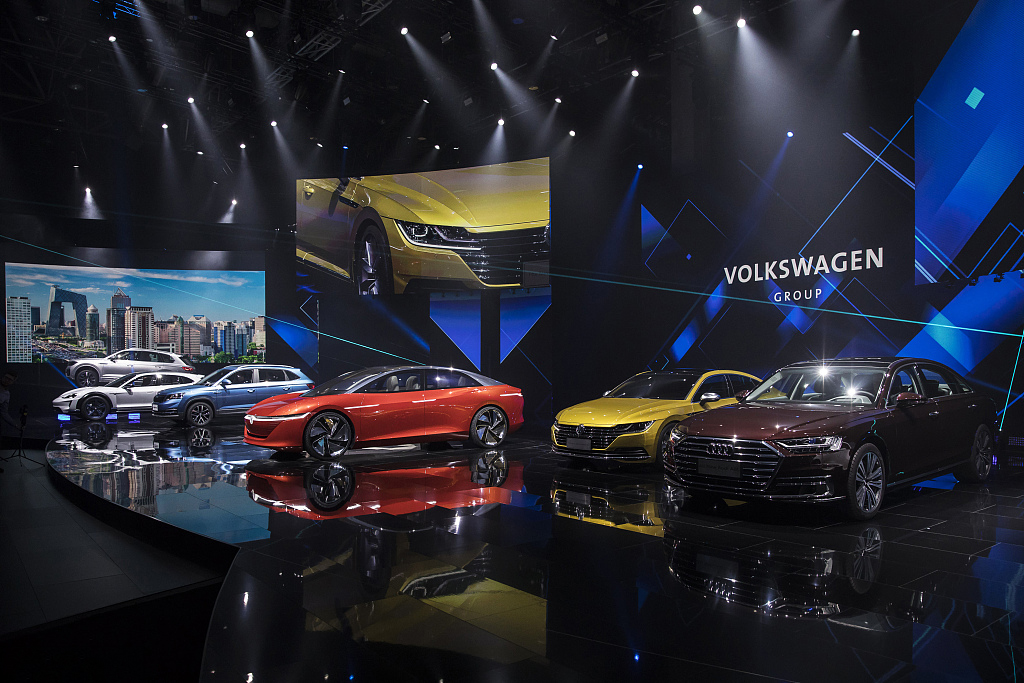 Volkswagen Anhui's first pre-series NEV rolls off production line ...